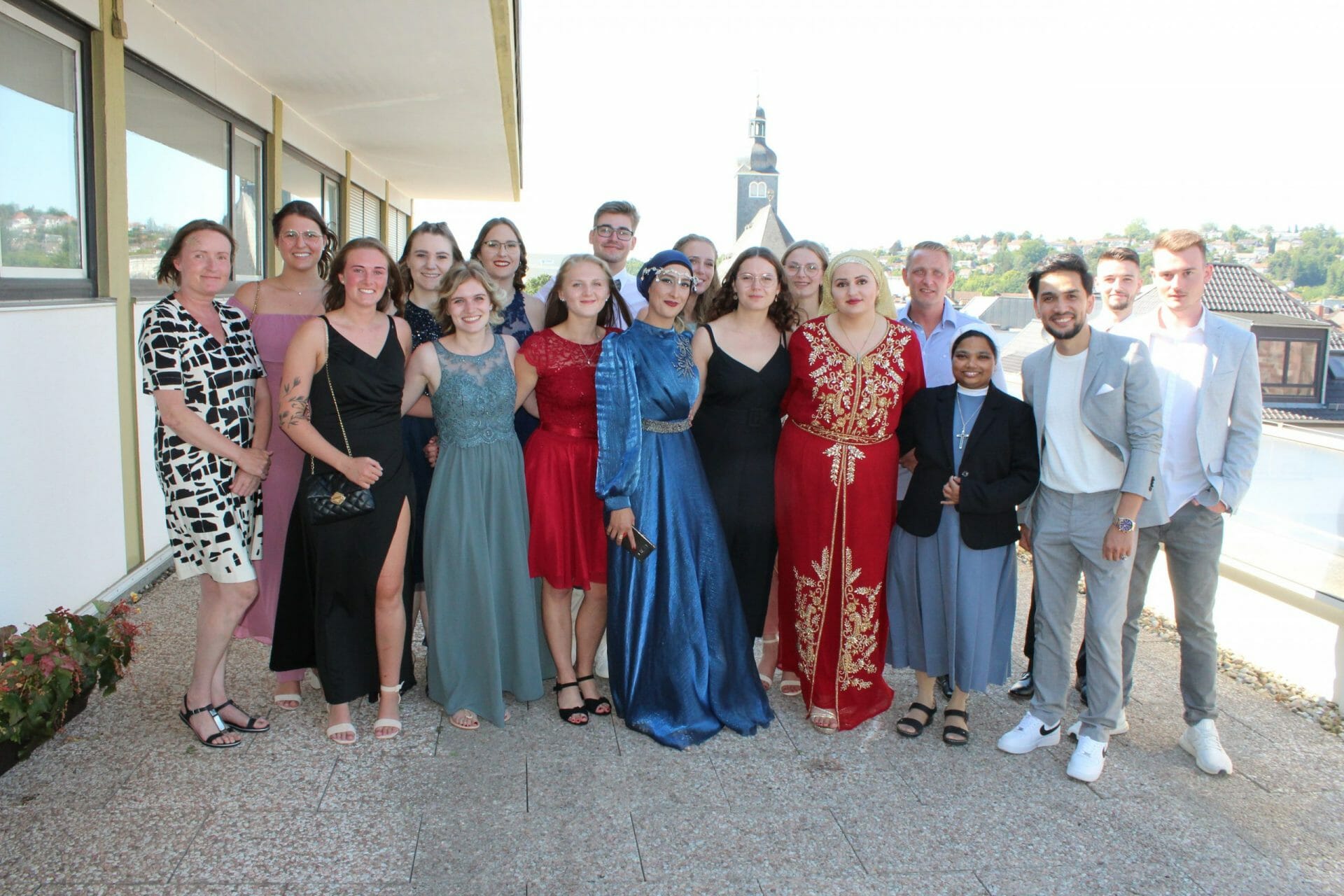 Corona-Pandemie getrotzt! – Qualifizierte Ausbildung mit guten Examen ...